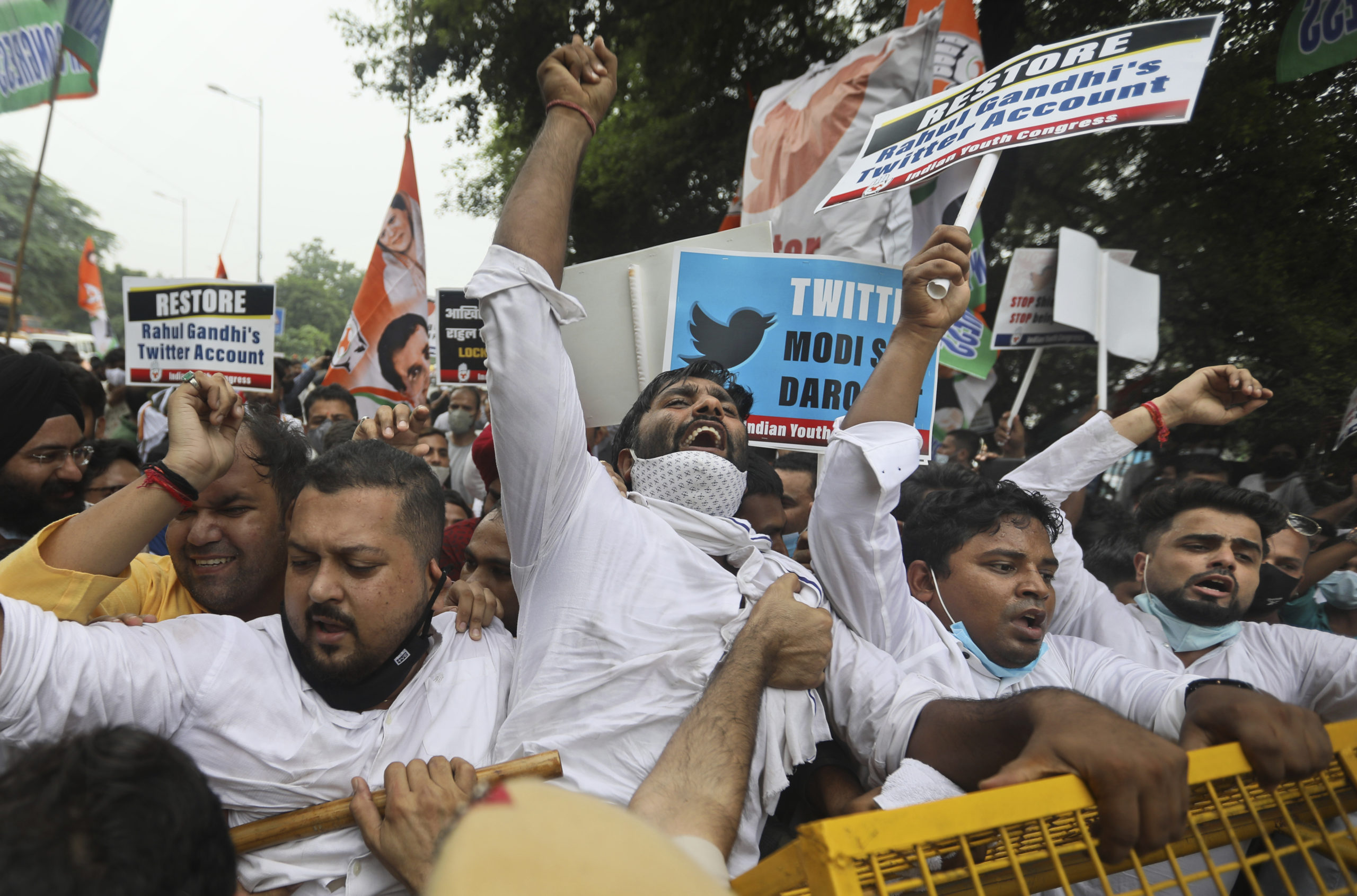 India Twitter Protest | The GroundTruth Project